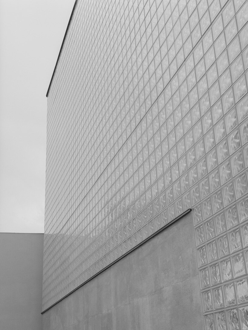 Stocker Lee Architetti Wraps MANMADE Seoul in Textile-Like Concrete and ...