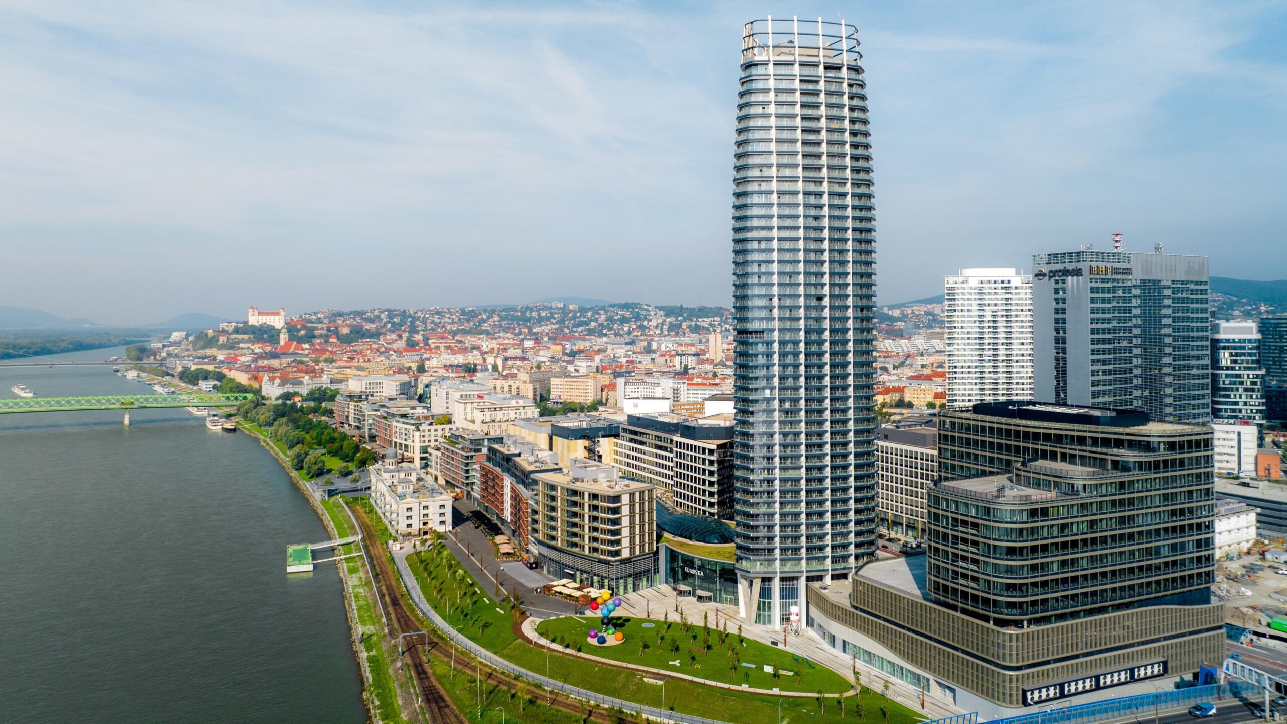 Eurovea, Bratislava: A Built Landmark and a Future Vertical Vision ...