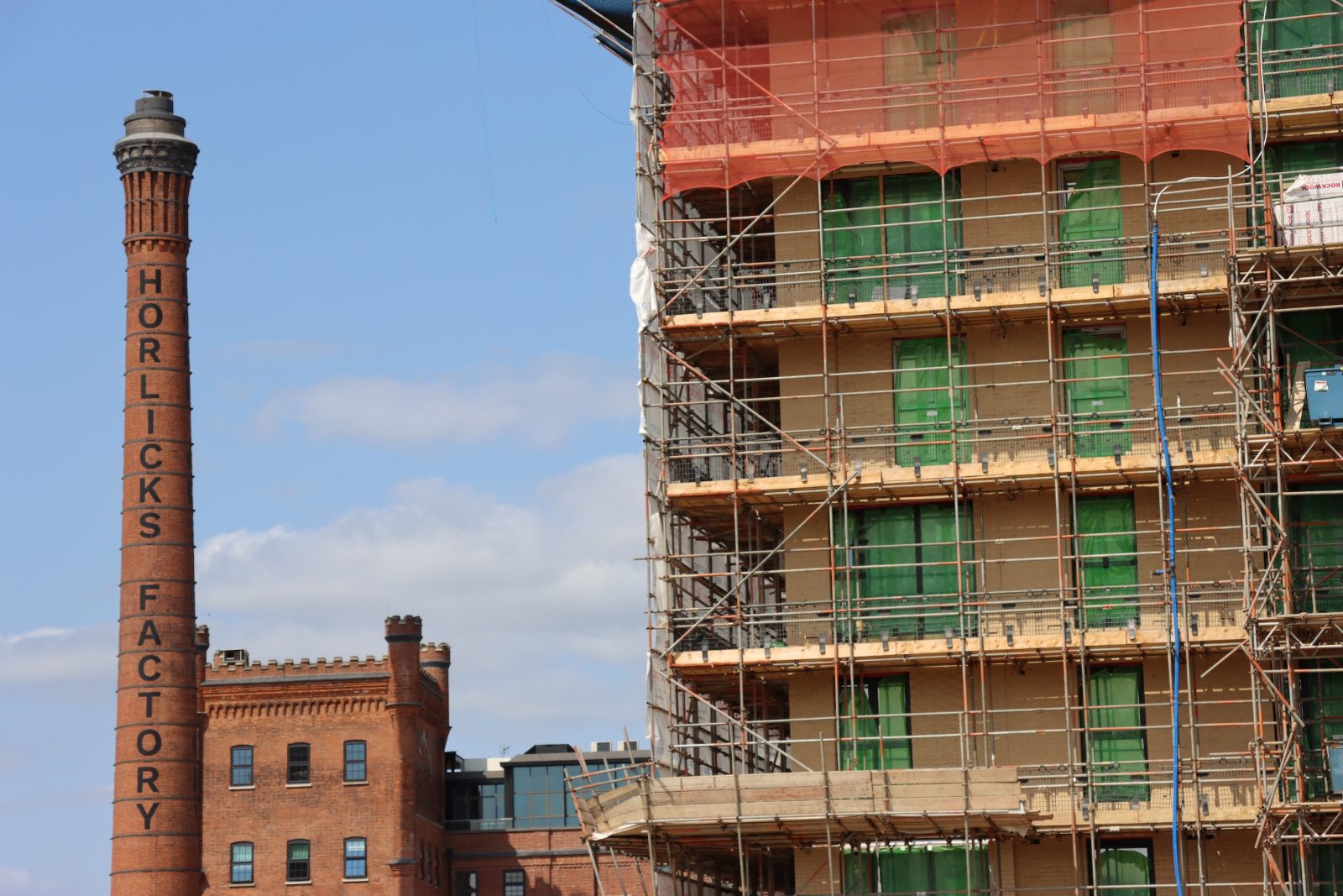 Deceuninck’s Elegant Windows Transform Horlicks Quarter, Slough ...